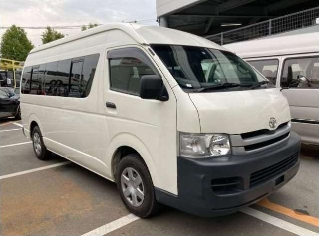 Japanese Used Toyota Hiace Commuter Vans 6885 | IT Plus Japan