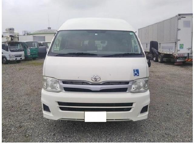 Japanese Used Toyota Hiace Commuter Vans 7014 | IT Plus Japan
